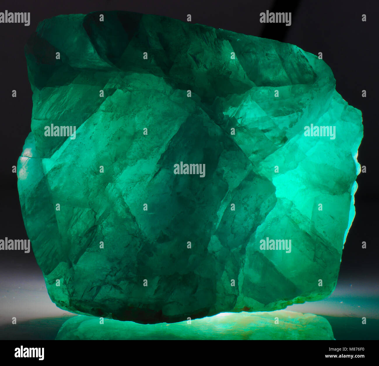 Transparent mineral hi-res stock photography and images - Alamy