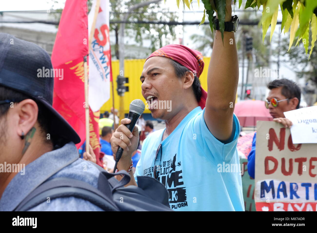 Philippine president rodrigo duterte hi-res stock photography and ...