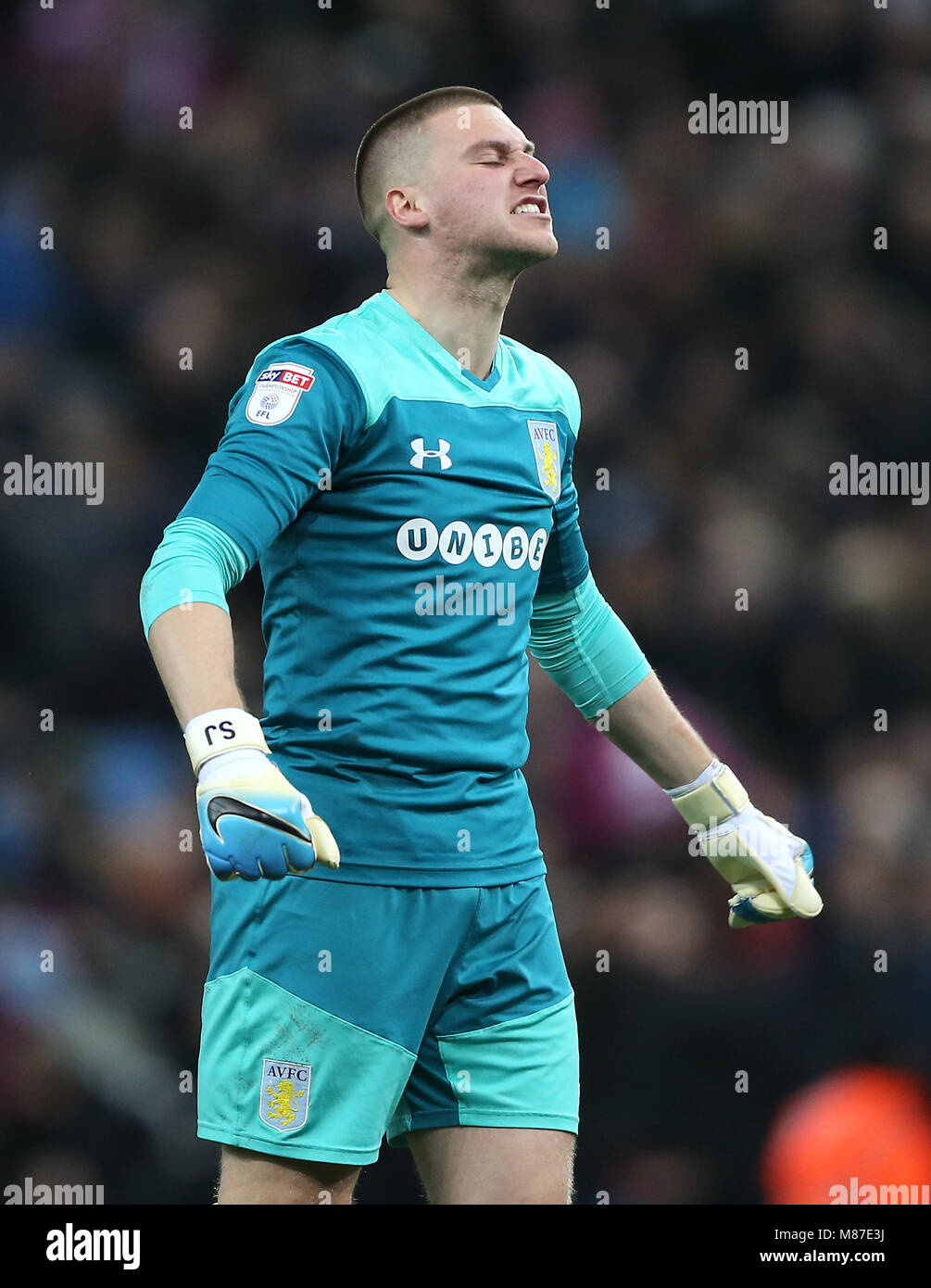 Aston Villa goalkeeper Sam Johnstone Stock Photo - Alamy