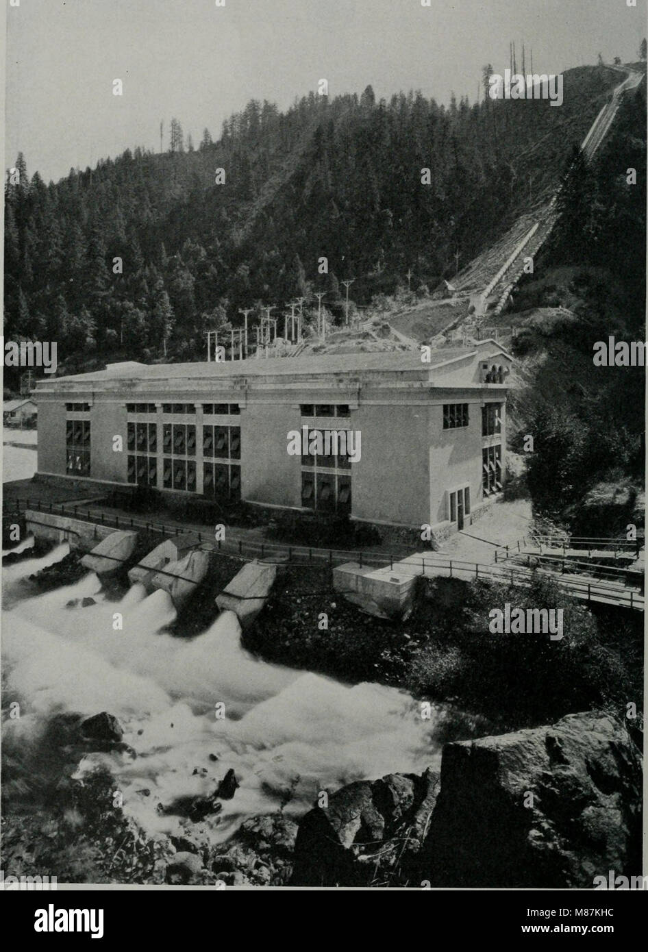 The 1924 report on the Drum Powerhouse outlines the design ...