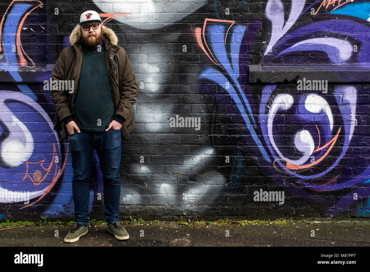 Parka fashion hi-res stock photography and images - Alamy