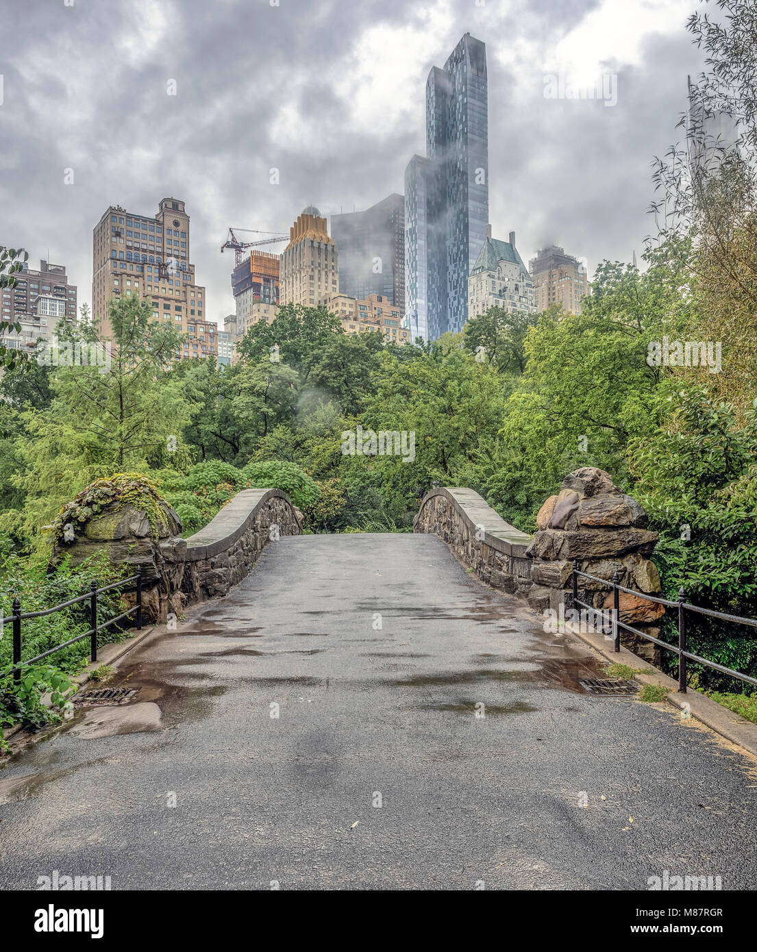 Gapstow Bridge is one of the icons of Central Park, Manhattan in New ...