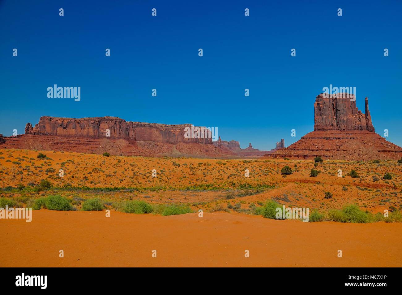 View of iconic Monument Valley in Arizona Stock Photo - Alamy