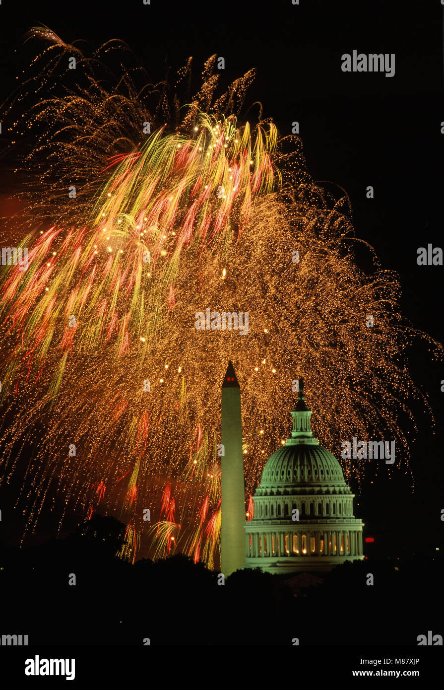 Washington DC., USA, July 4, 1993 Fireworks light up the skies over the ...