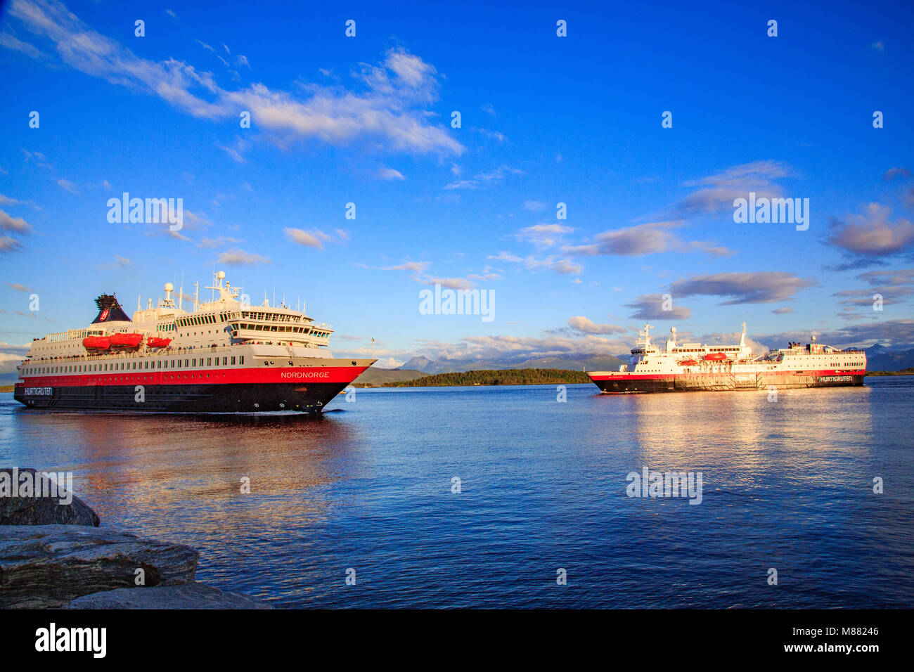 Norway hurtigruten hi-res stock photography and images - Alamy