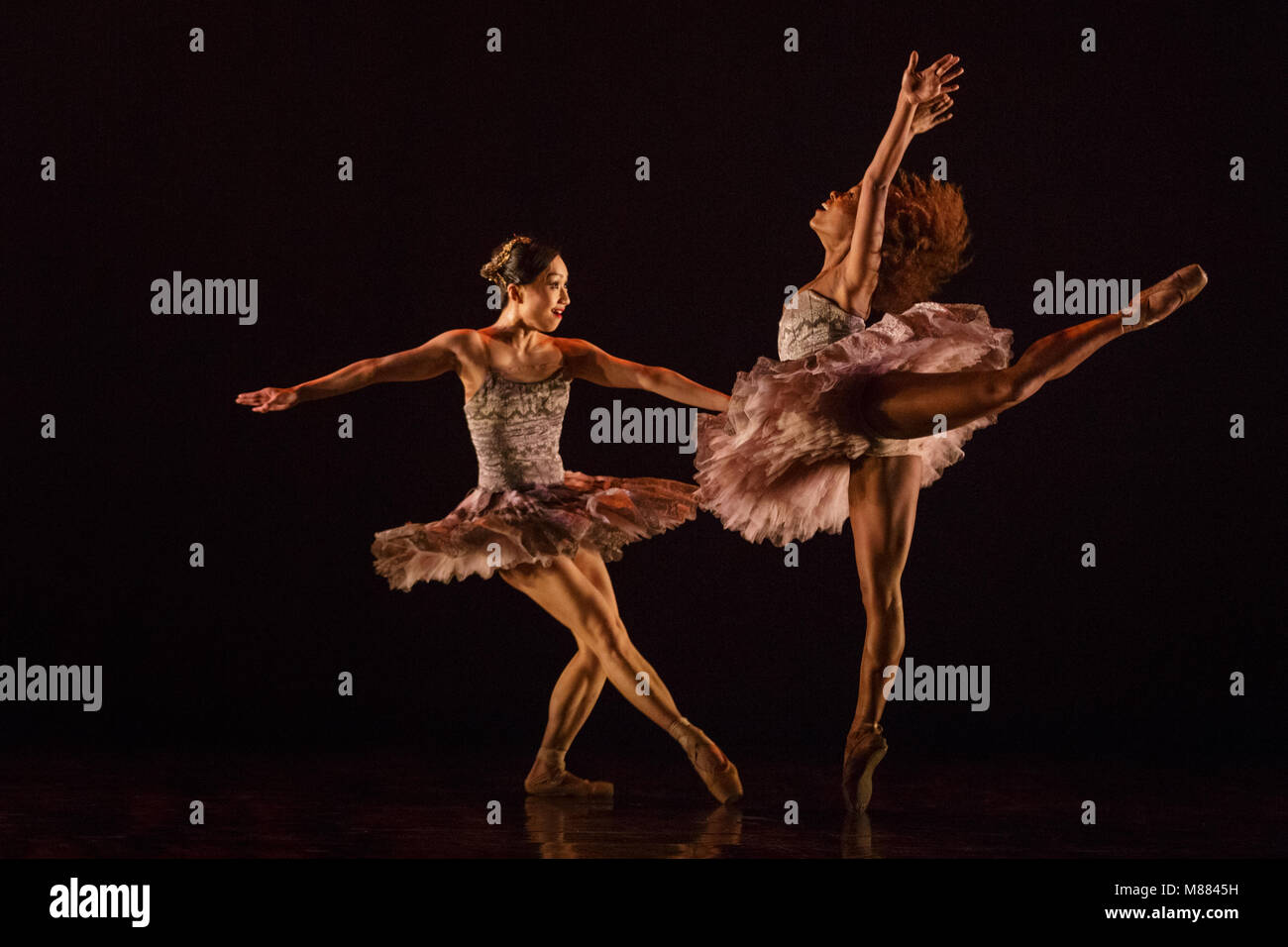 Asian dance narrative hi-res stock photography and images - Alamy