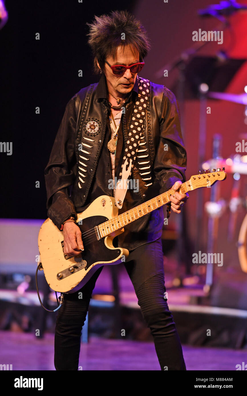 Fort Lauderdale, FL, USA. 14th Mar, 2018. Earl Slick performs during ...