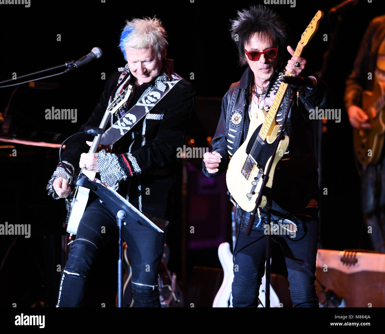 Earl slick hi-res stock photography and images - Alamy