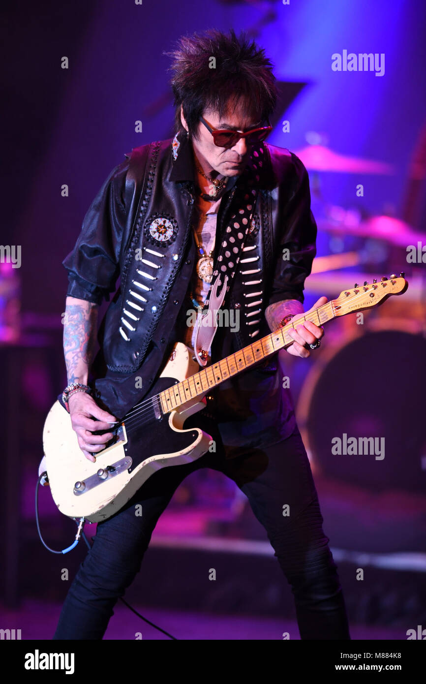 Fort Lauderdale, FL, USA. 14th Mar, 2018. Earl Slick performs during ...
