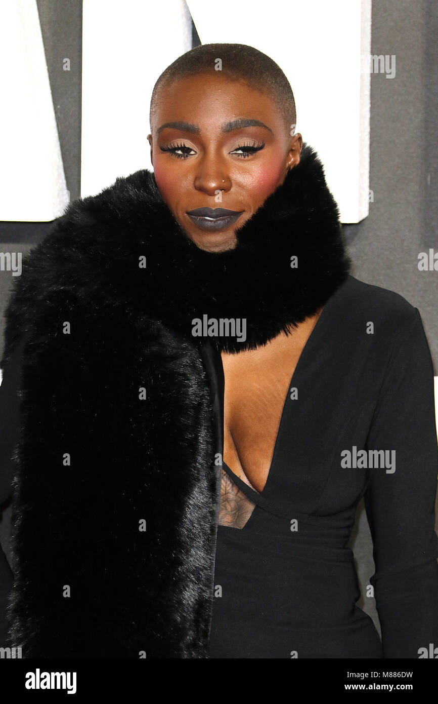 Laura mvula hi-res stock photography and images - Alamy