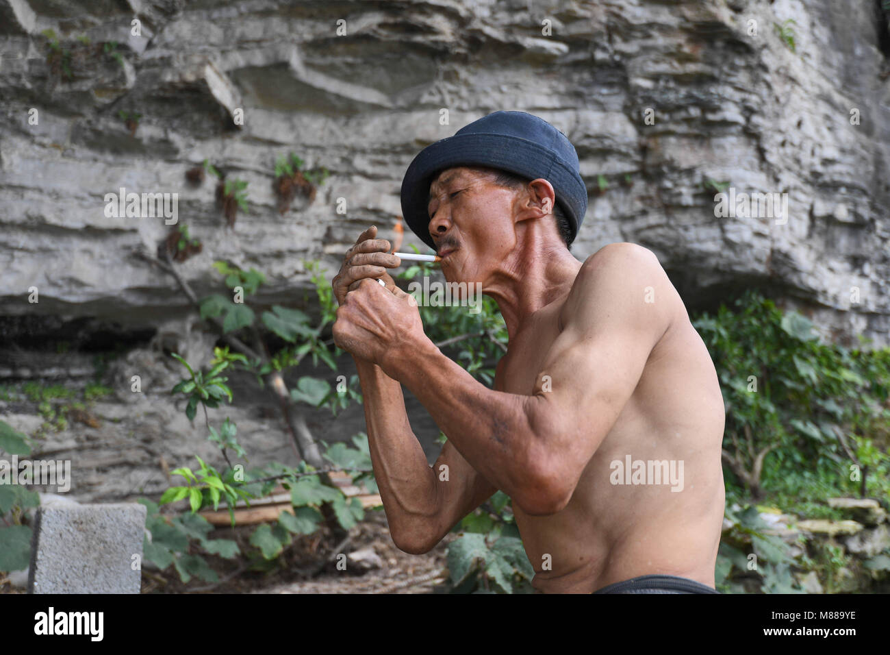 Guiyan, Guiyan, China. 16th Mar, 2018. Guiyang, CHINA-Peng Xingxiang, a ...