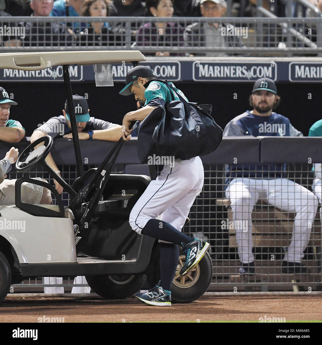 Seattle mariners ichiro suzuki after hi-res stock photography and ...