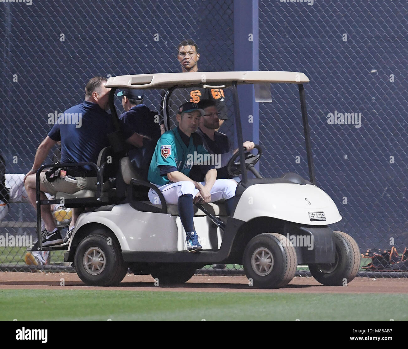 Seattle mariners ichiro suzuki after hi-res stock photography and ...