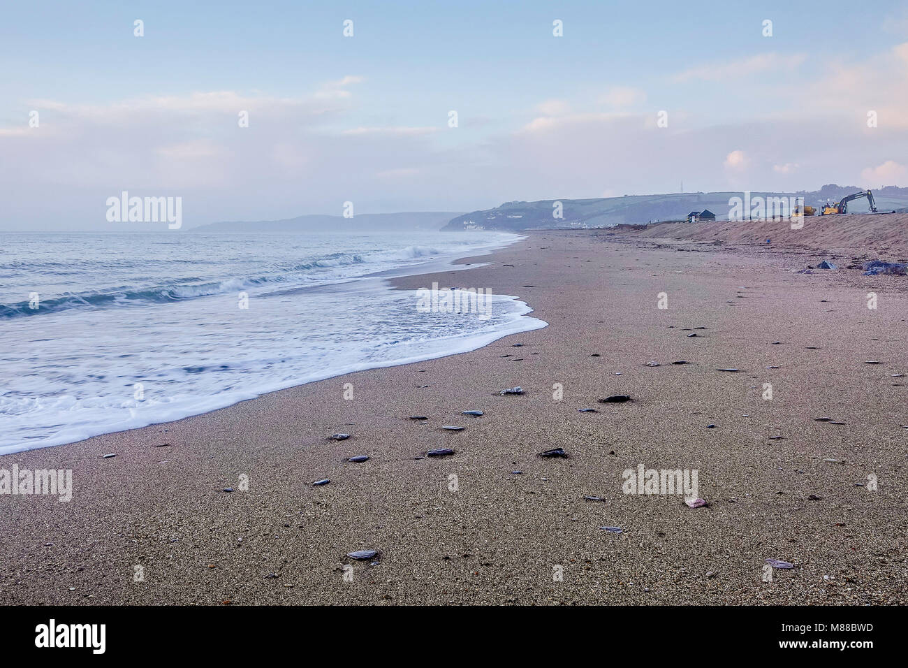 Coastal bar at slapton ley, devon hi-res stock photography and images ...