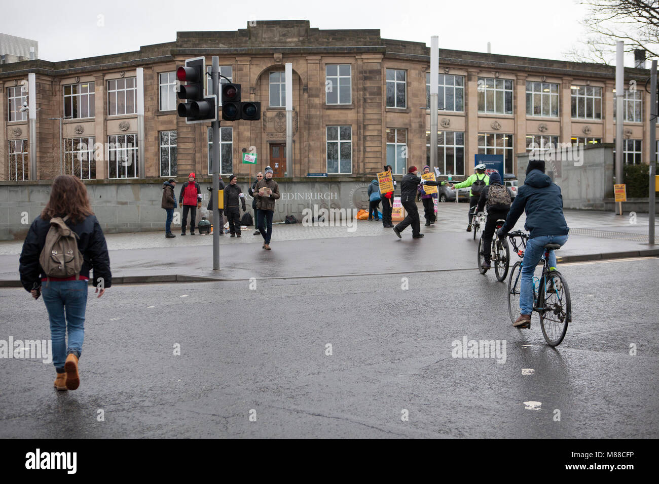 Edinburgh, UK. 16th Mar, 2018. Staff of the university member of UCU ...