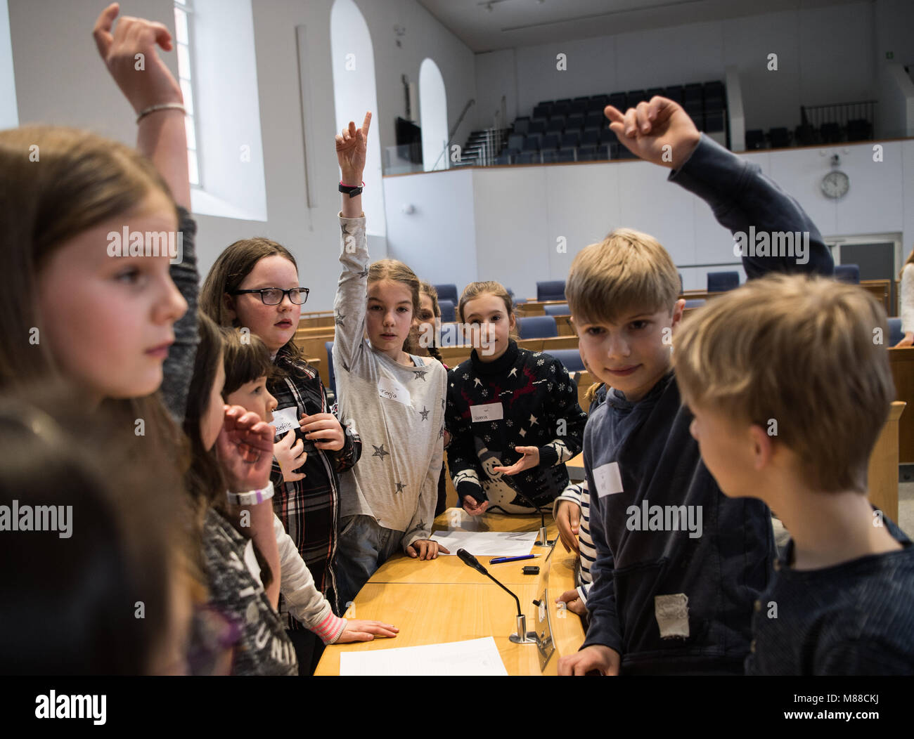 09th March 2018, Mainz, Germany: Primary school pupils attend the state ...