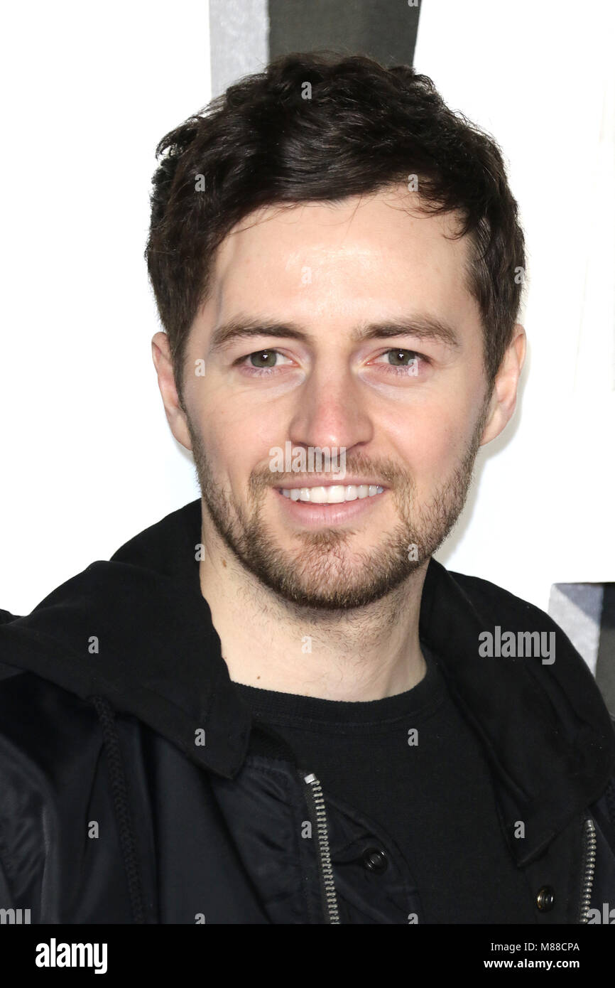 Richard mason gold hi-res stock photography and images - Alamy