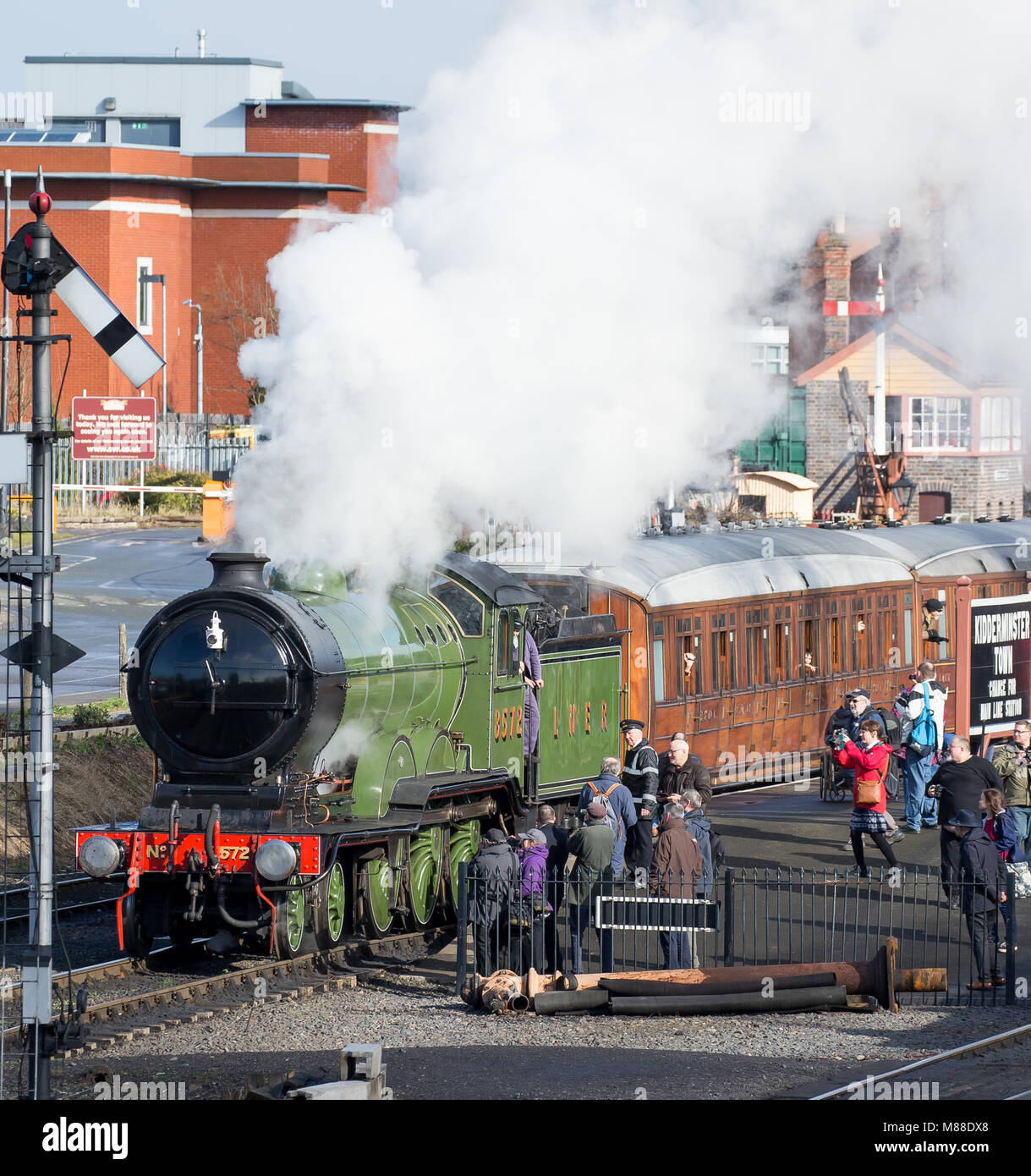 Coal for steam trains hi-res stock photography and images - Alamy