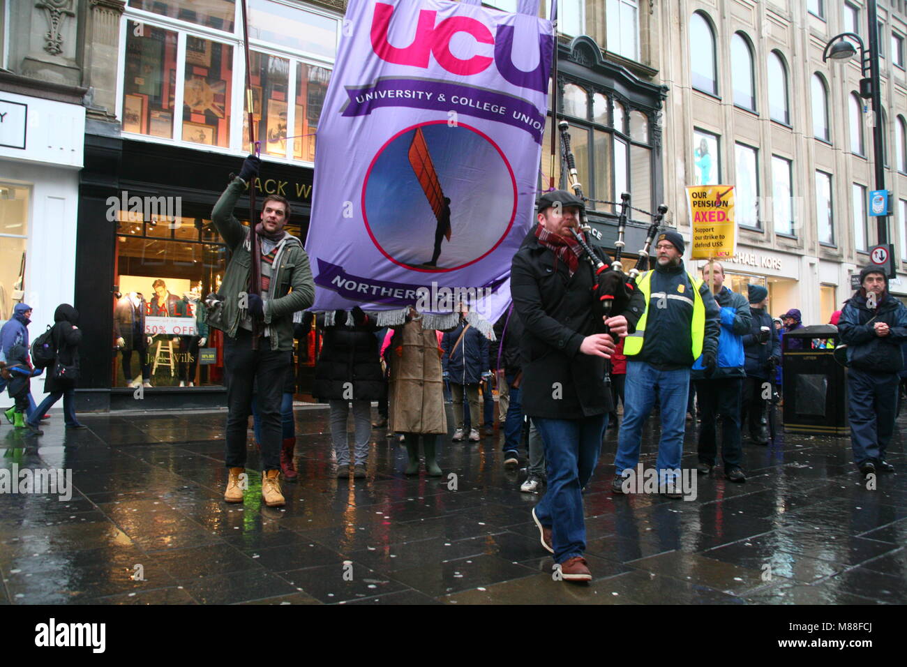 Newcastle, UK. University lecturers strike final day of strike rally at ...