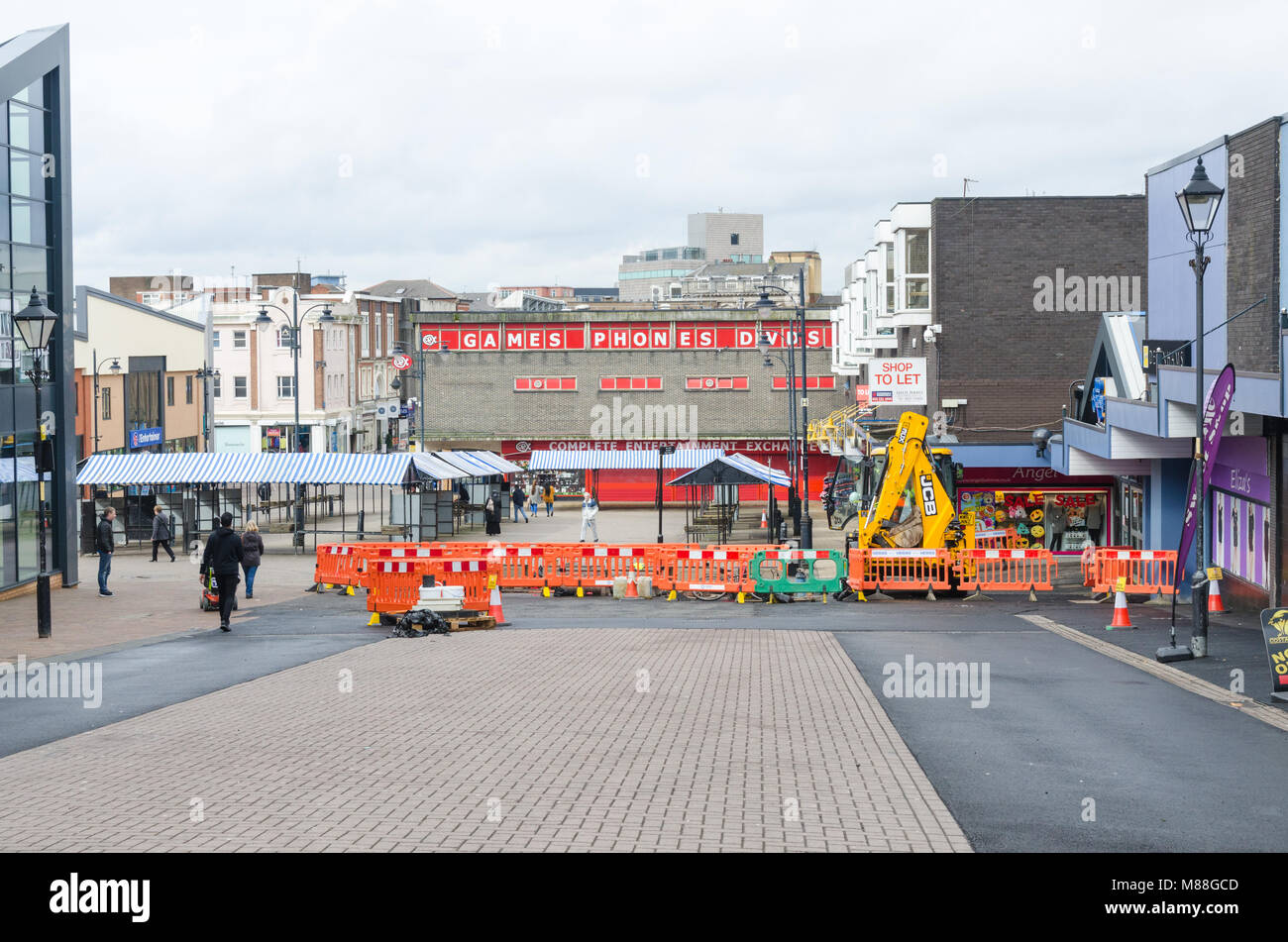 The Market area in High Street, Walsall, West Midlands Stock Photo - Alamy