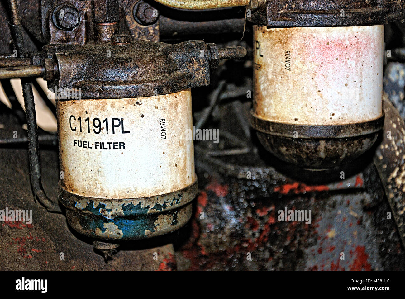 A C1191PL Fuel Filter Stock Photo - Alamy