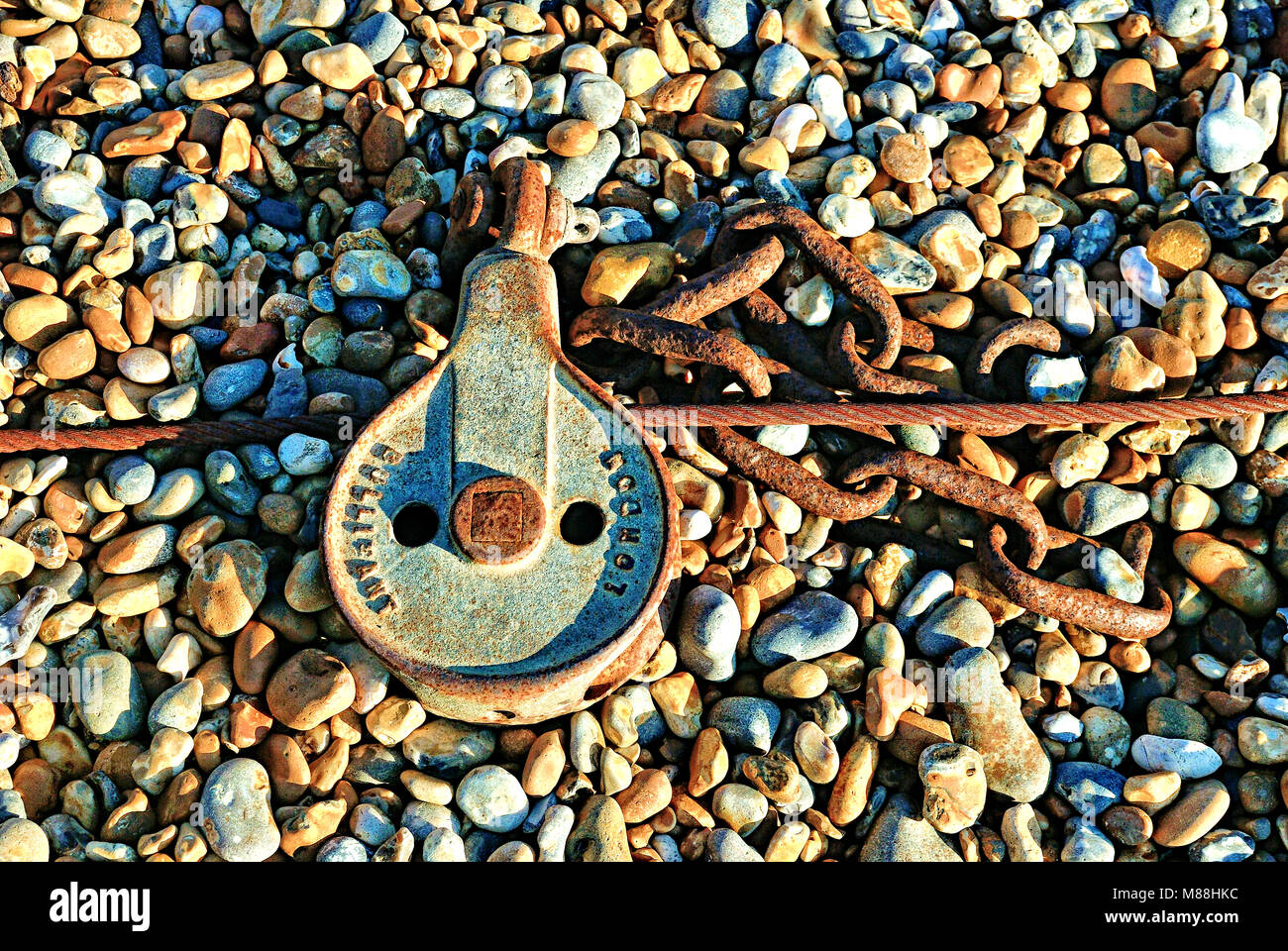 Block and tackle hi-res stock photography and images - Alamy