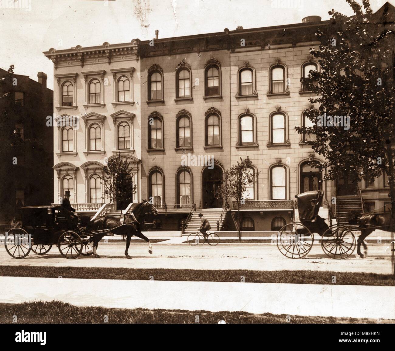 Burton Holmes family residence, 229 Michigan Avenue, Chicago, 1902 ...