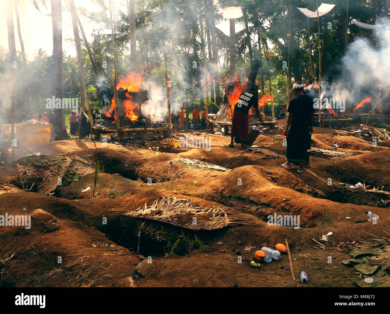 Ubud, Bali - September 29, 2017: People burning animal sculptures ...