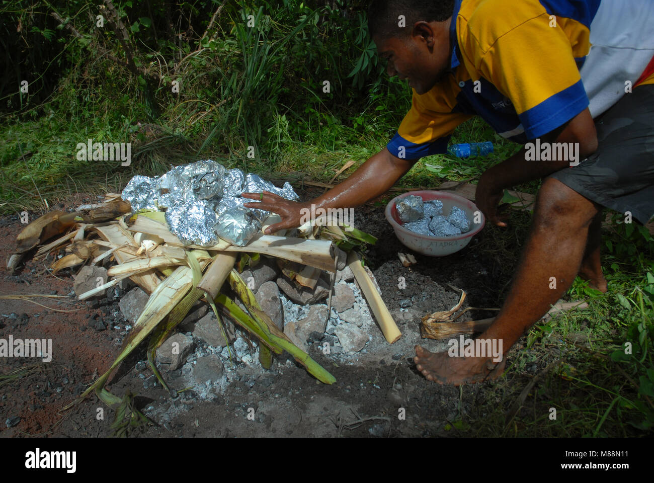 Lovo fiji hi-res stock photography and images - Alamy