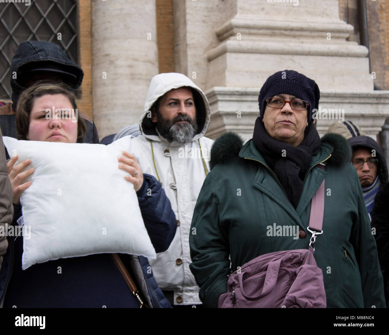 Rome, Italy. 15th Mar, 2018. Hundreds of people have demonstrated at ...