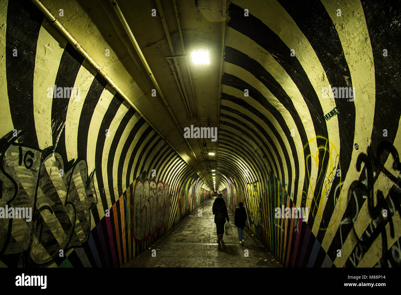 New York subway tunnel filled with graffiti Stock Photo - Alamy