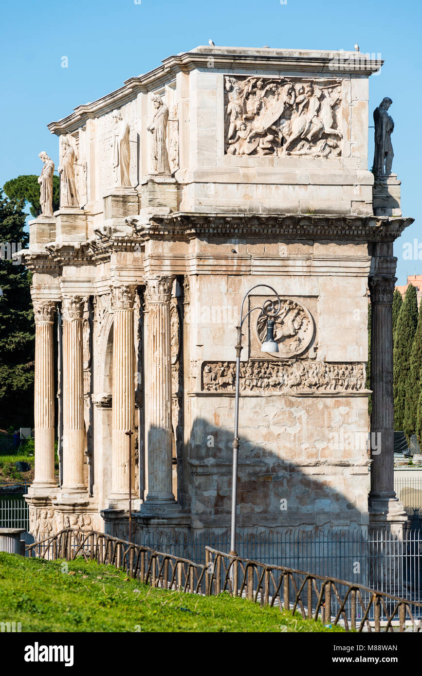 Arch of constantine side view hi-res stock photography and images - Alamy