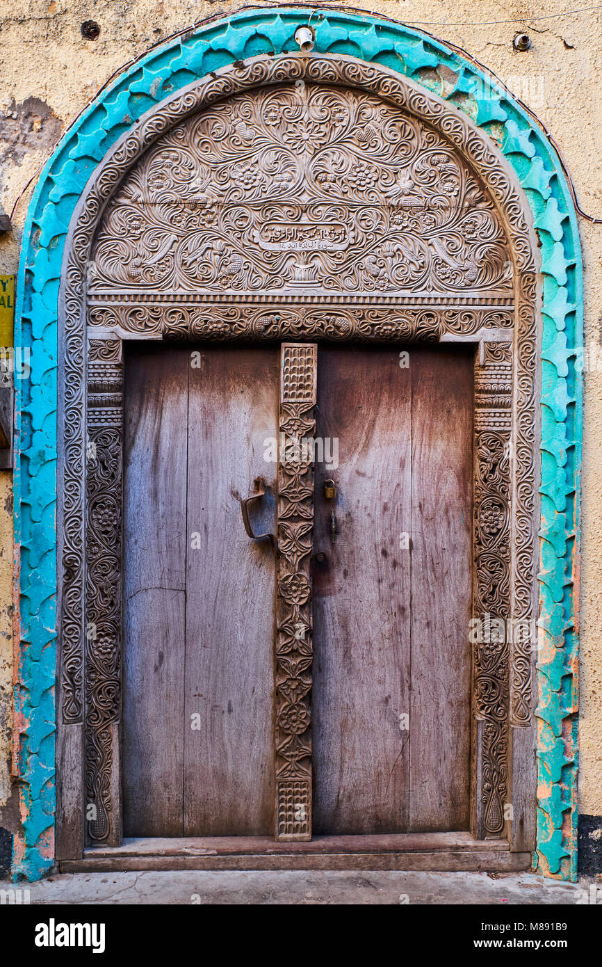 Kenya, Lamu island, Lamu town, Unesco world heritage, old door Stock ...
