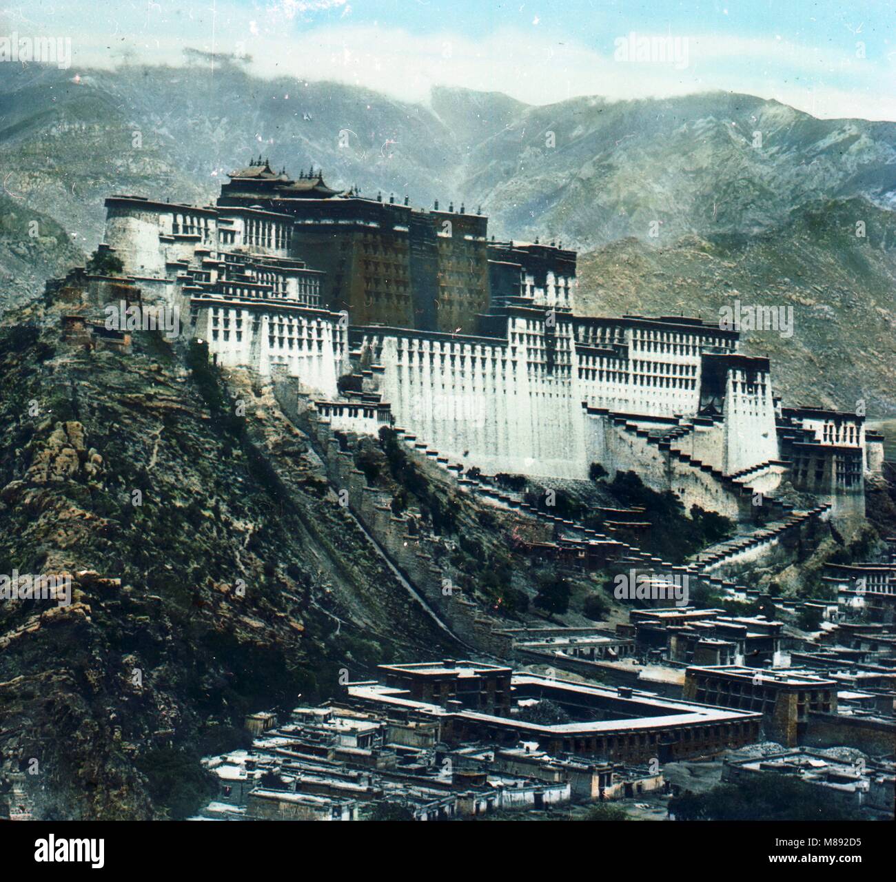 Drepung Monastery, Tibet, ca 1900 Stock Photo - Alamy