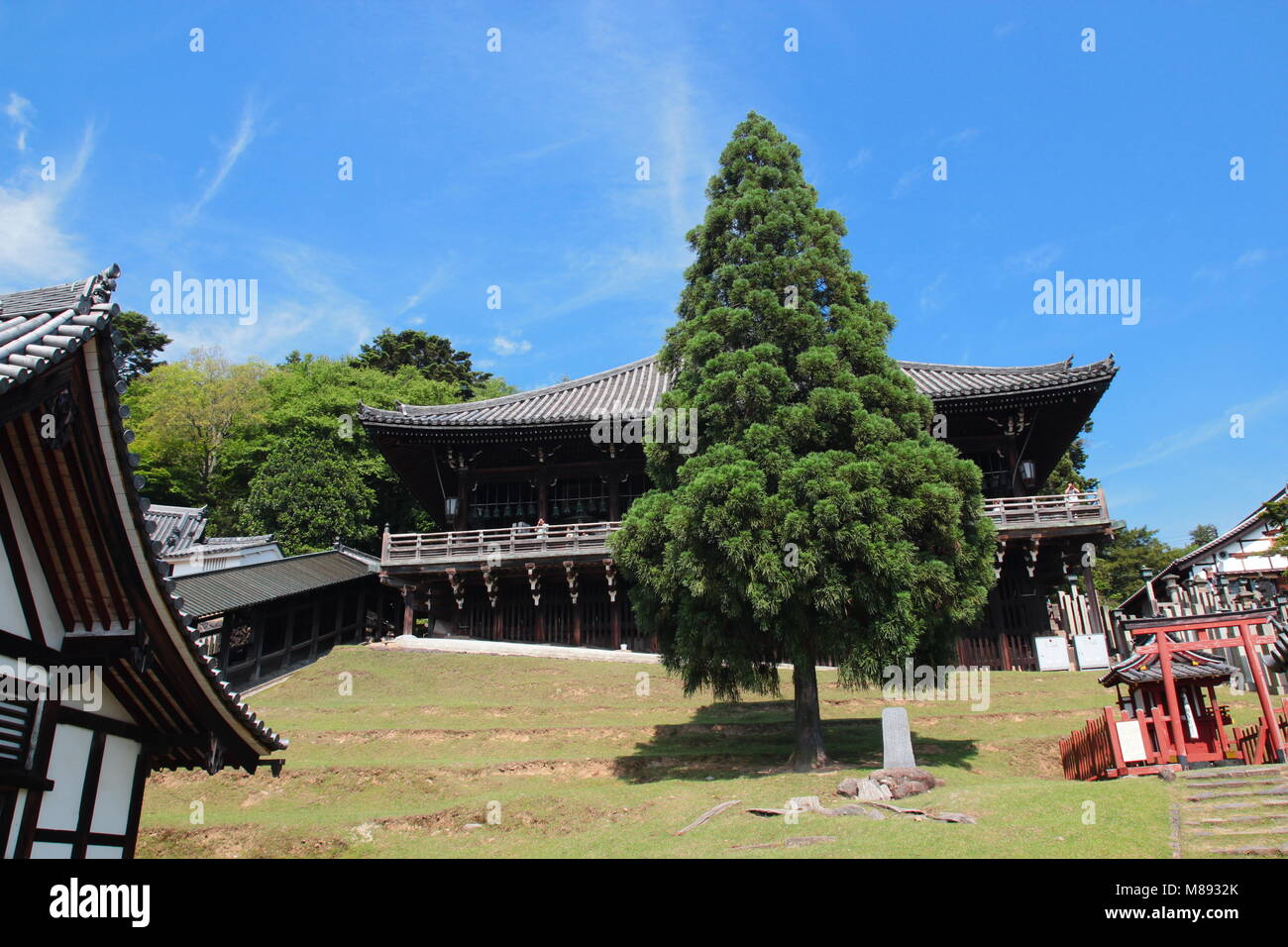 Todaiji architecture hi-res stock photography and images - Alamy