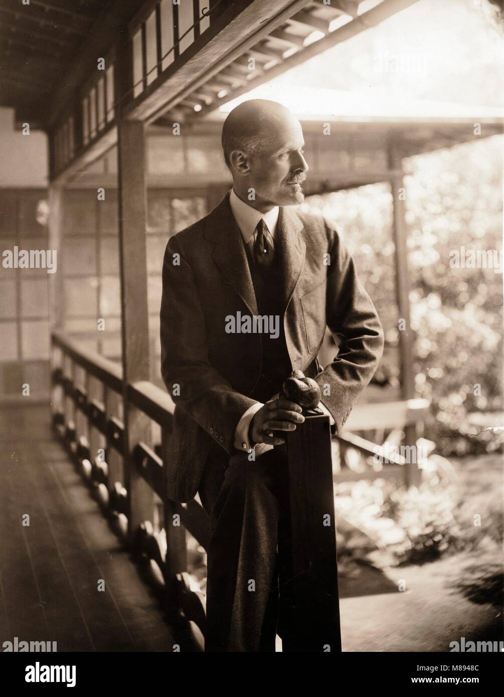 Burton holmes archive hi-res stock photography and images - Alamy