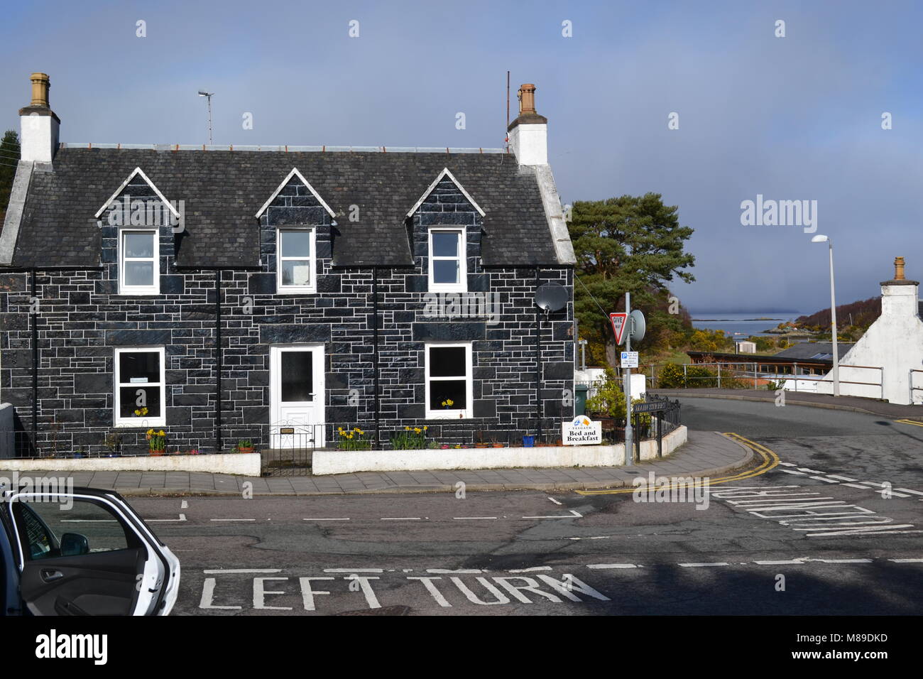 "eilan donan castle" " "kyle of localsh" "Scottish highlands" "wester ...