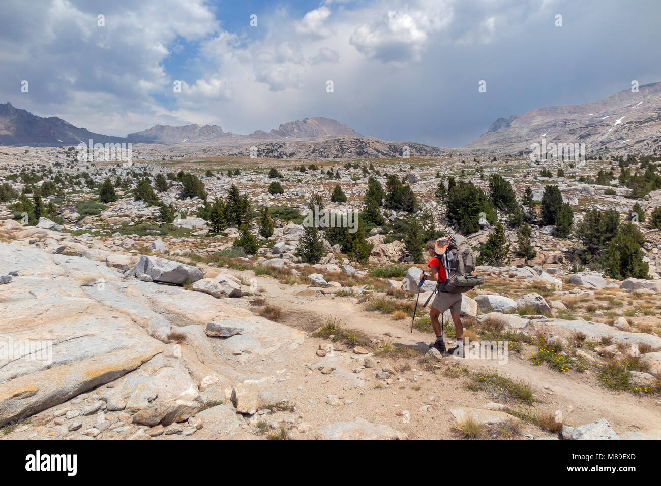 Piute mountains trail hi-res stock photography and images - Alamy