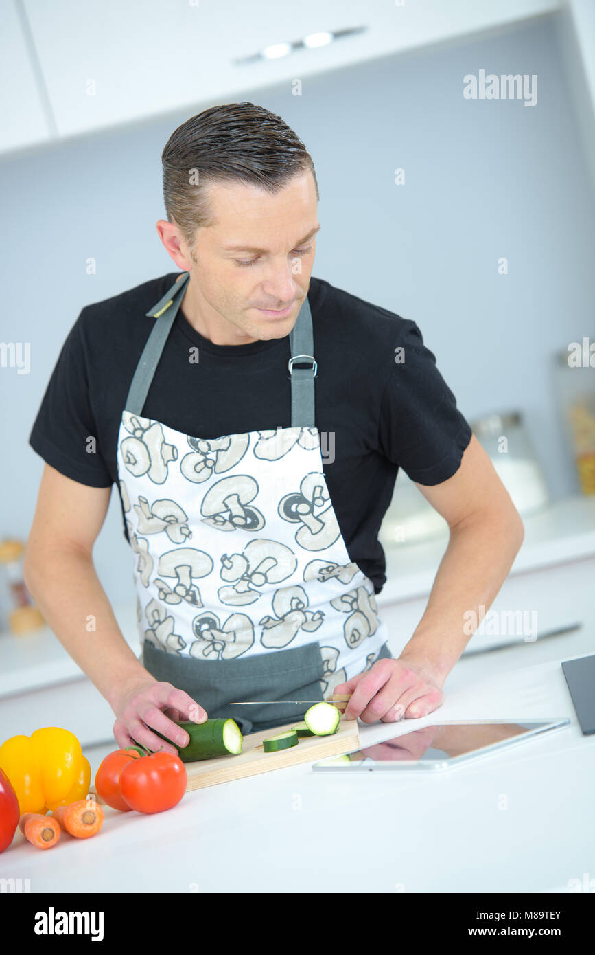 Follow following instructions hi-res stock photography and images - Alamy