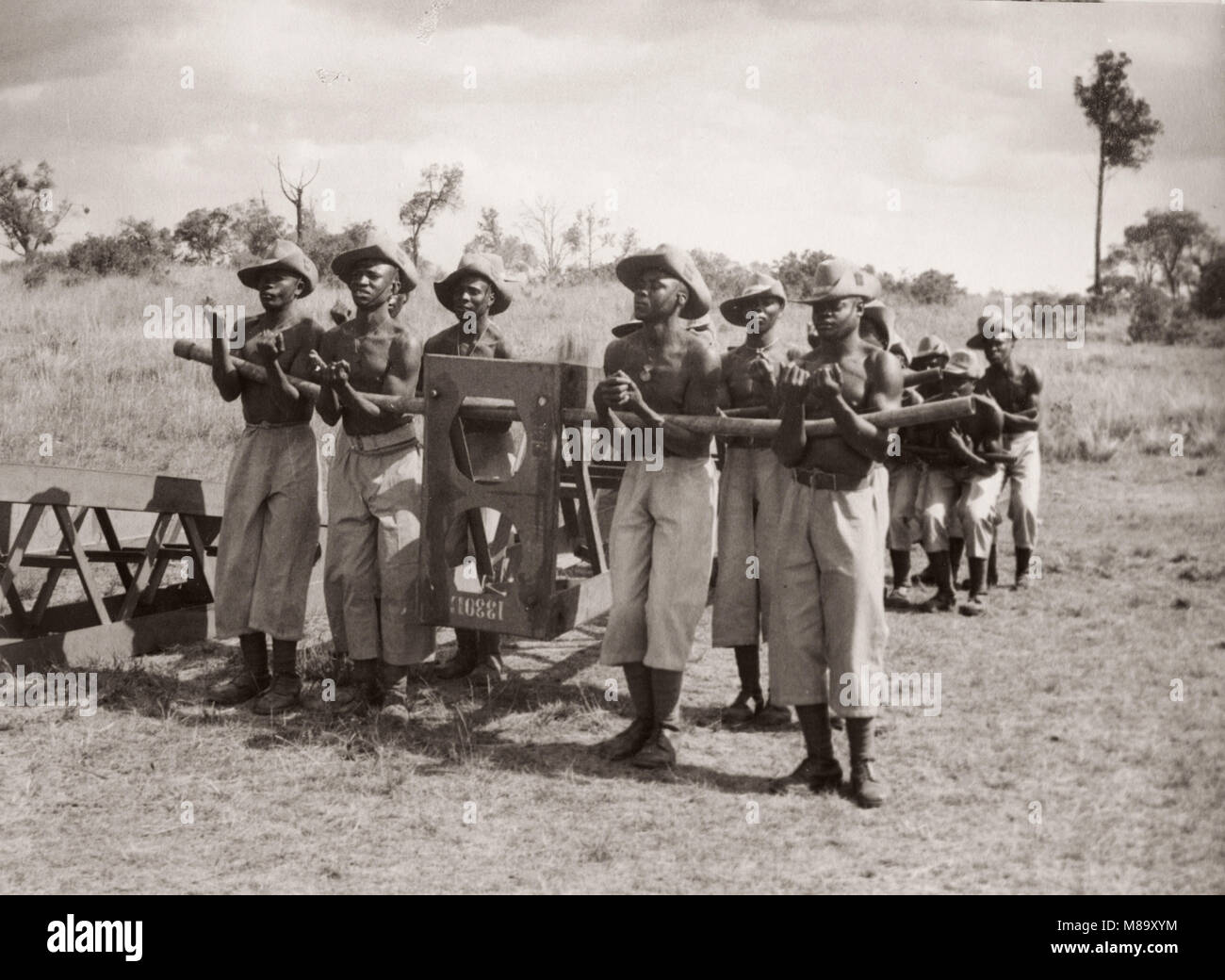 Africa military 1940s hi-res stock photography and images - Alamy
