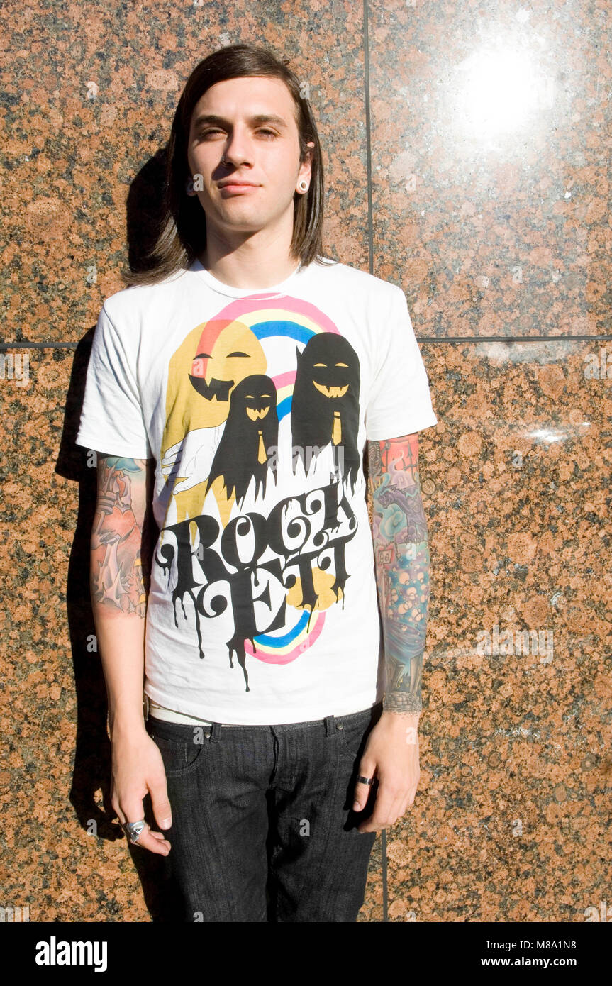 Drop dead gorgeous hi-res stock photography and images - Alamy