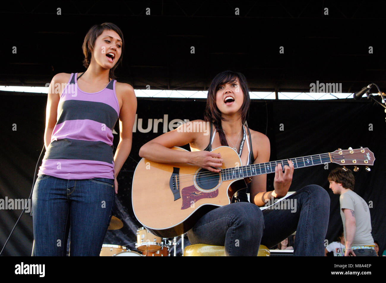 Meg And Dia Frampton