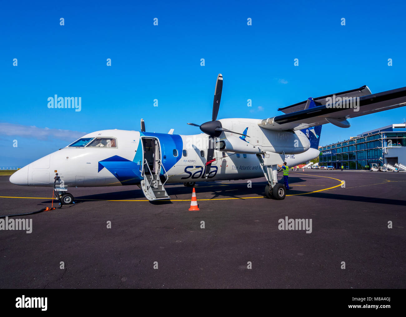 Sata air acores airplane hi-res stock photography and images - Alamy