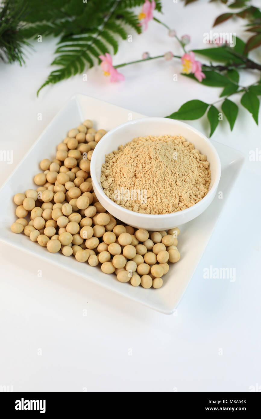 Roasted Soy Flour Stock Photo - Alamy