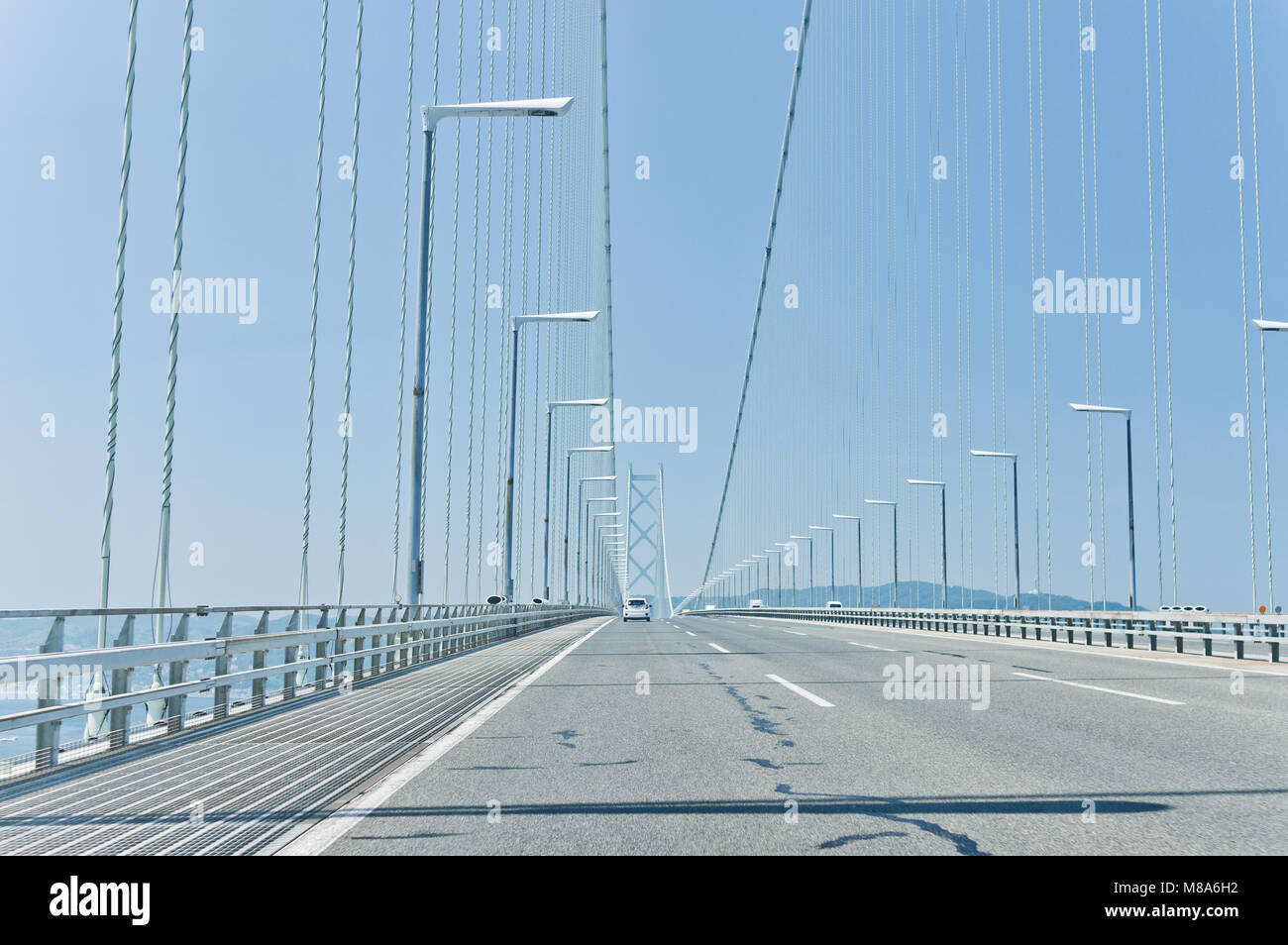 Car on bridge hi-res stock photography and images - Alamy