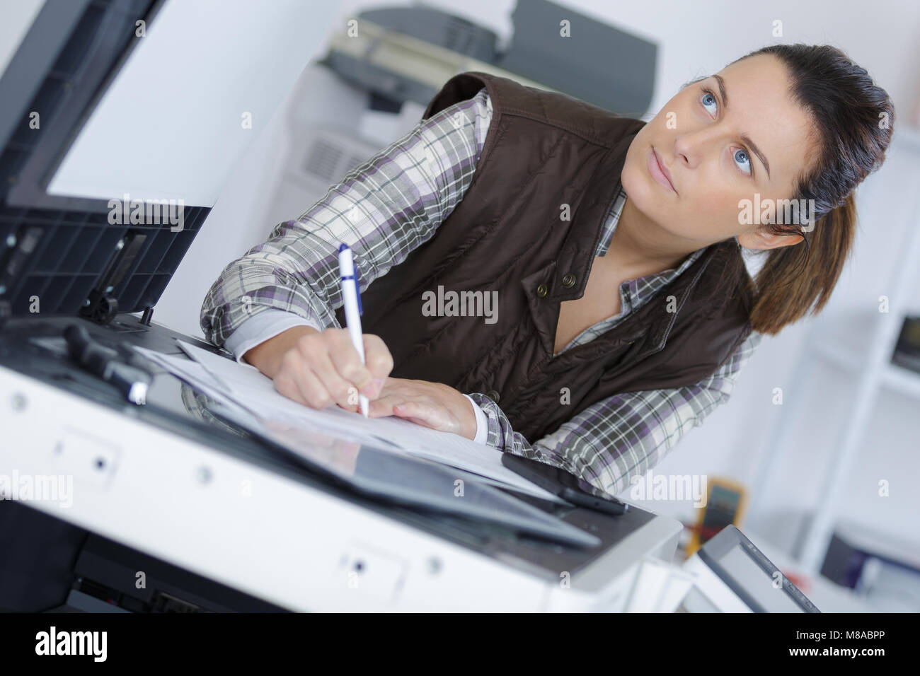 Protocol observation hi-res stock photography and images - Alamy