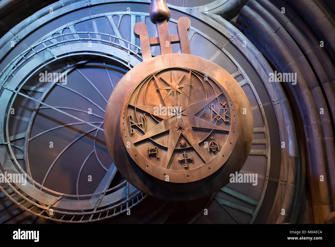 LEAVESDEN, UK - FEBRUARY 24TH 2018: A clock in Hogwarts as featured in ...