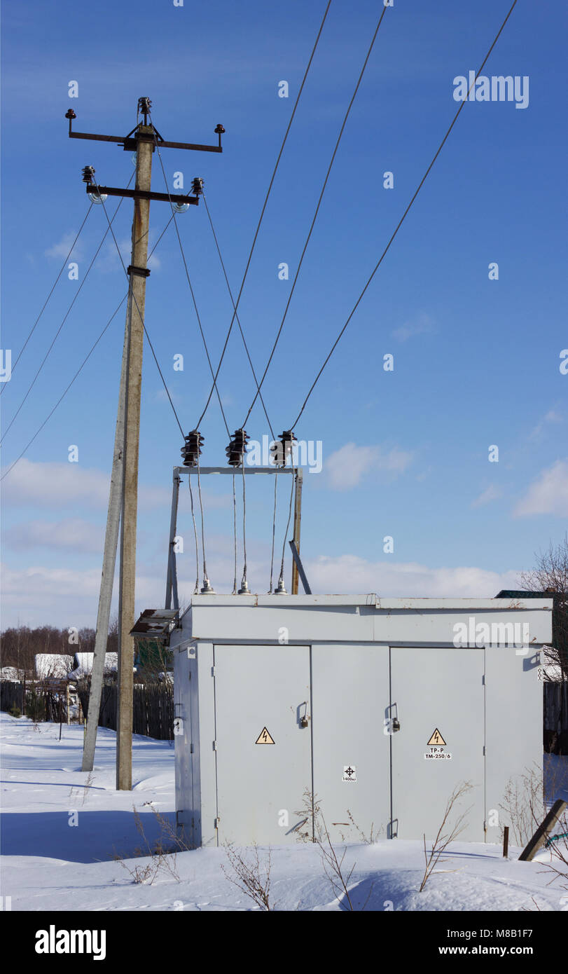 Electric substation on edge hi-res stock photography and images - Alamy