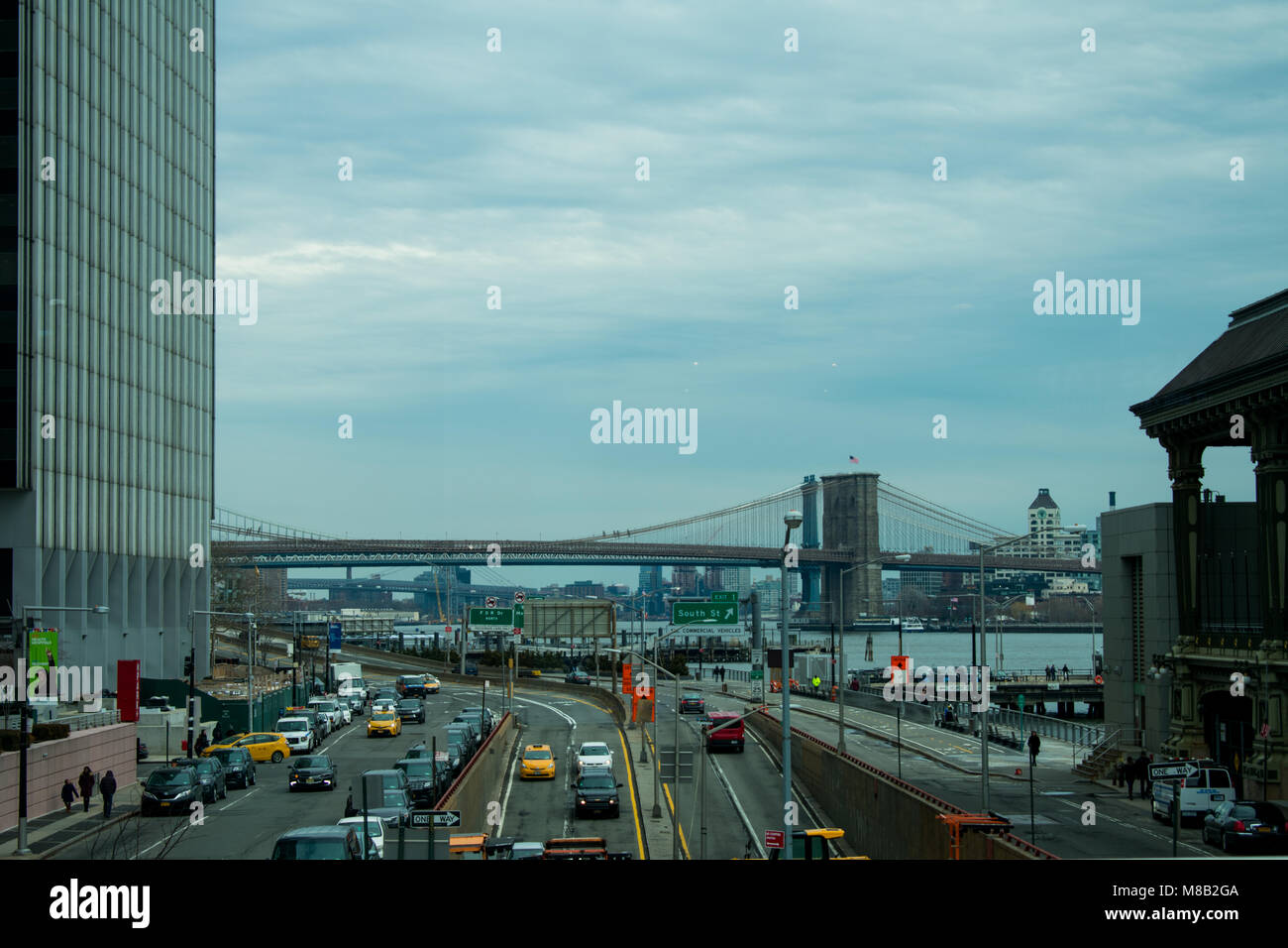 Brooklyn manhattan bridges view hi-res stock photography and images - Alamy