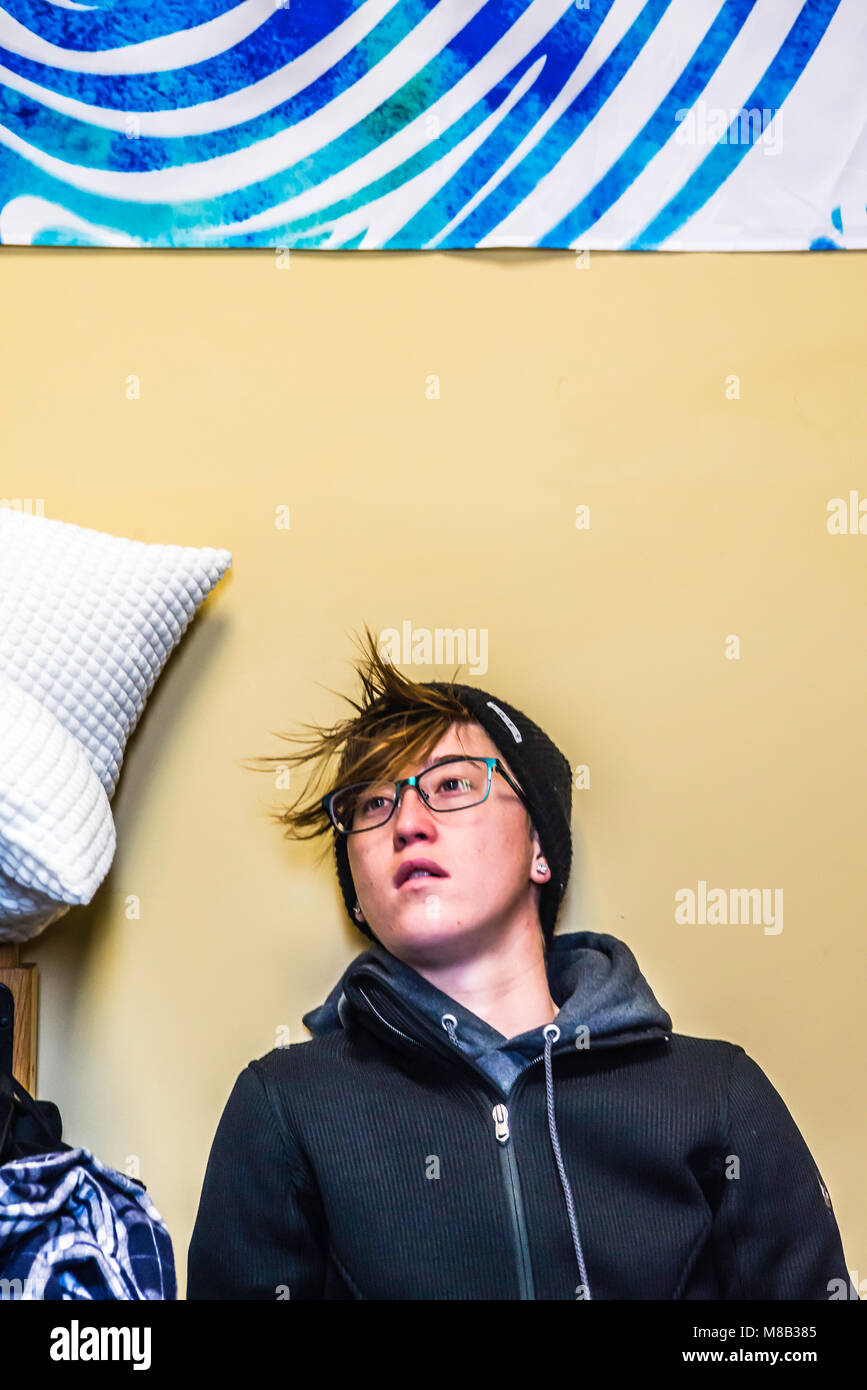 College student in dorm room Stock Photo - Alamy